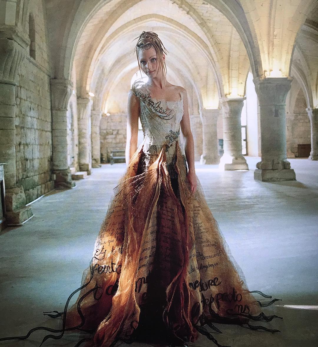 French Designer Creates Magical Gowns - My Daily Magazine - Art, Design ...