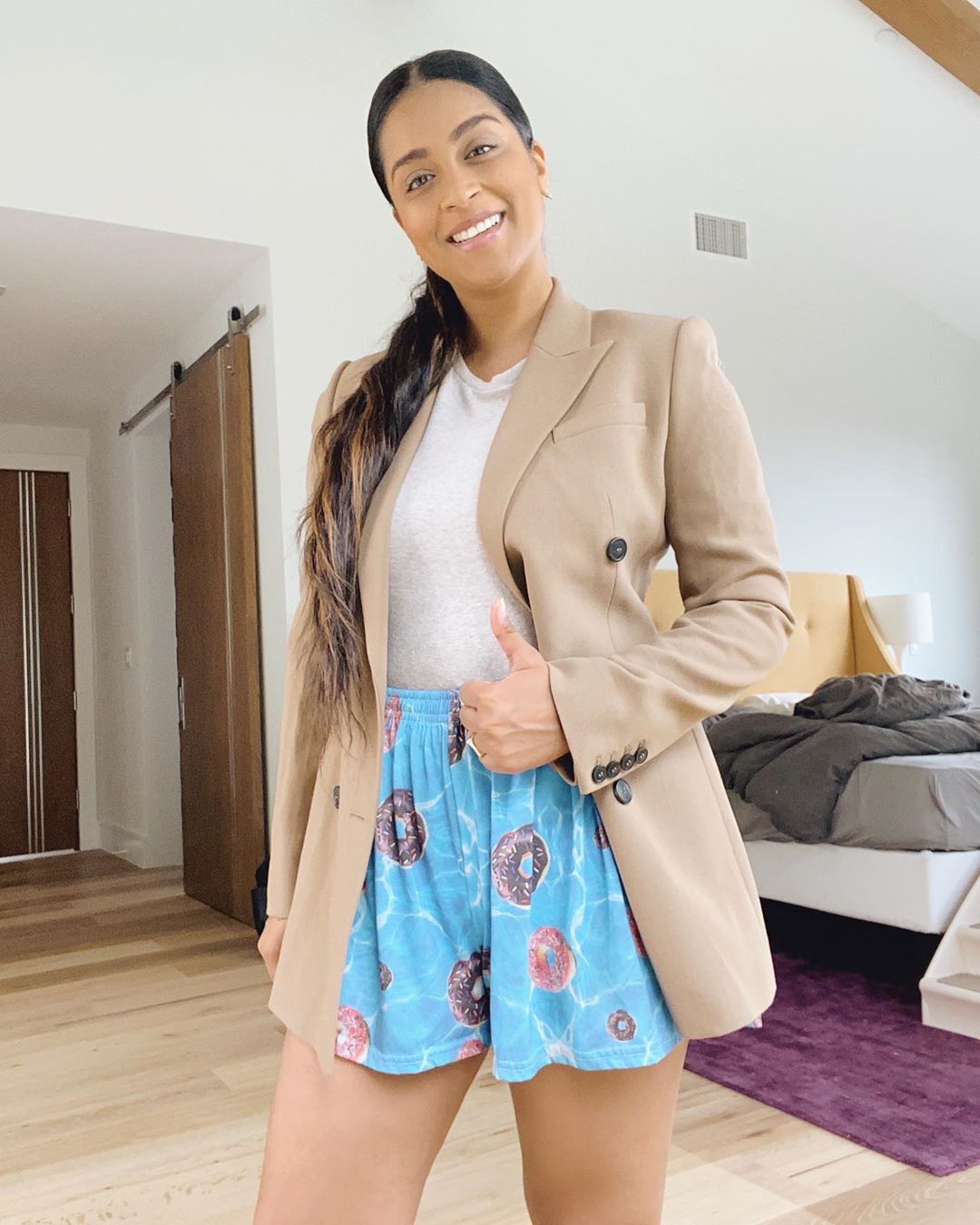Lilly Singh Teaches You How to Properly Make a Vision Board - My Daily ...